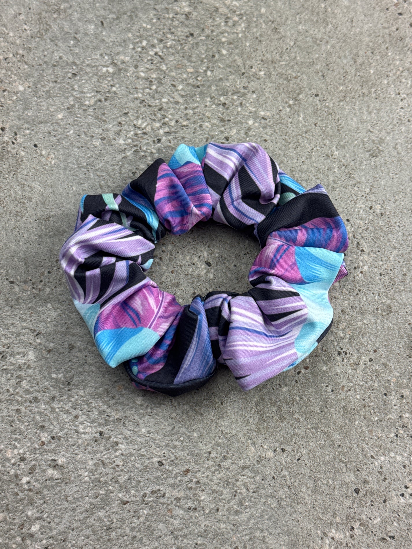 Birds of Paradise (Blue/Purple) scrunchie – Kristen Lonie Swimwear